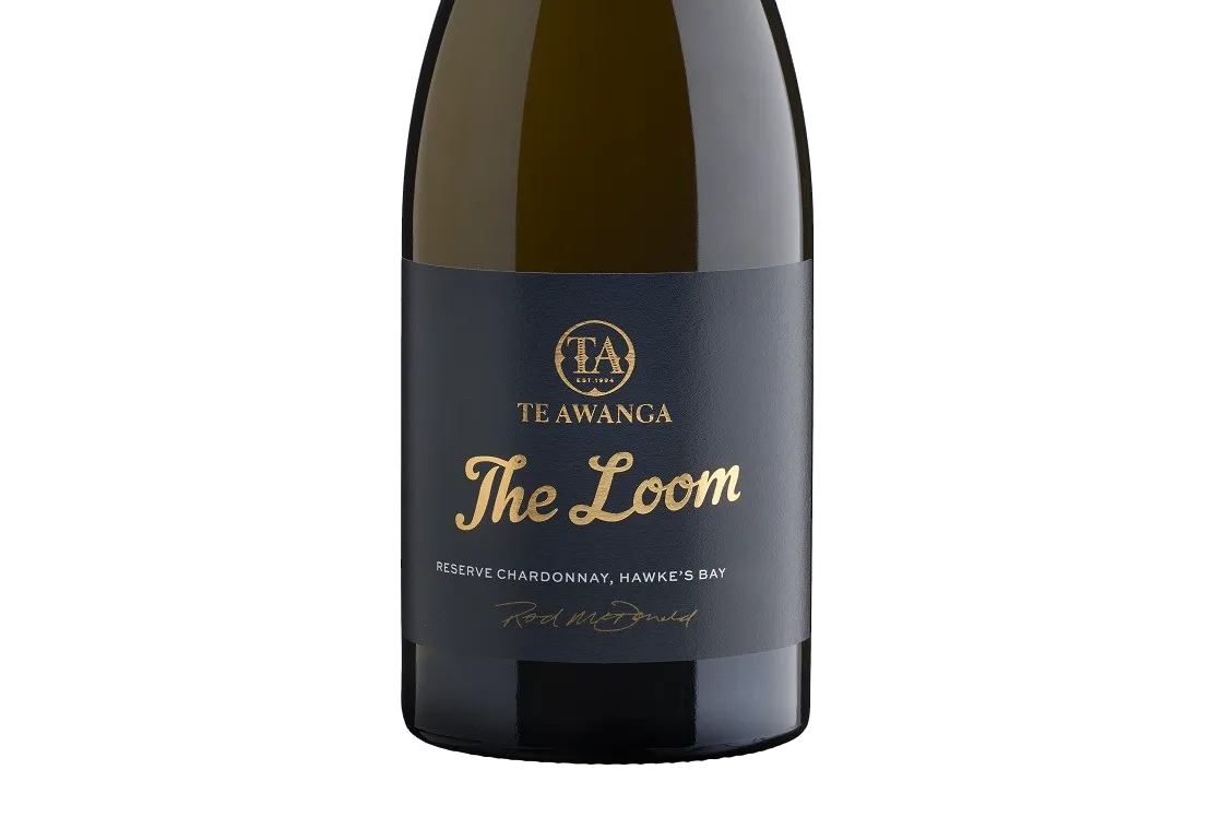 Te Awanga Estate The Loom Reserve Hawke's Bay Chardonnay 2020 – Black ...