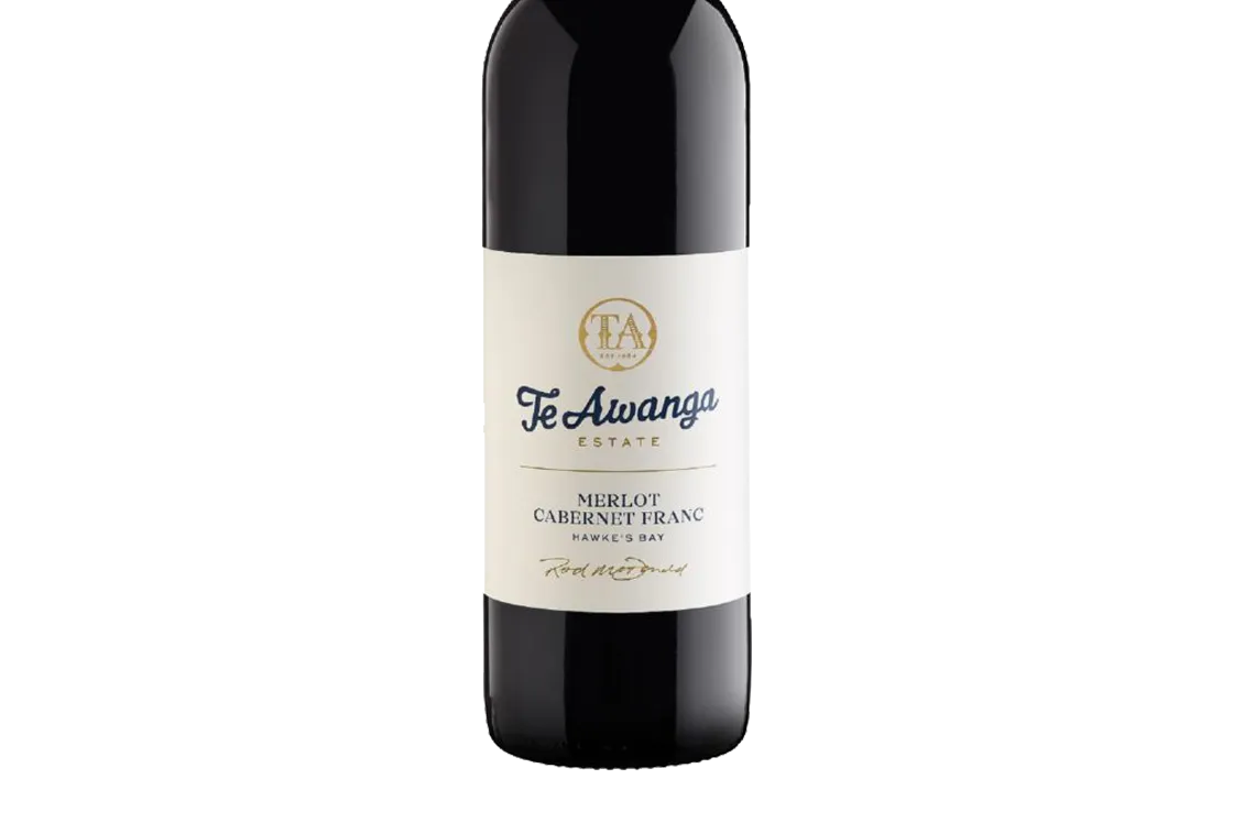Te Awanga Estate Hawke's Bay Merlot Cabernet Franc 2020 – Black Market